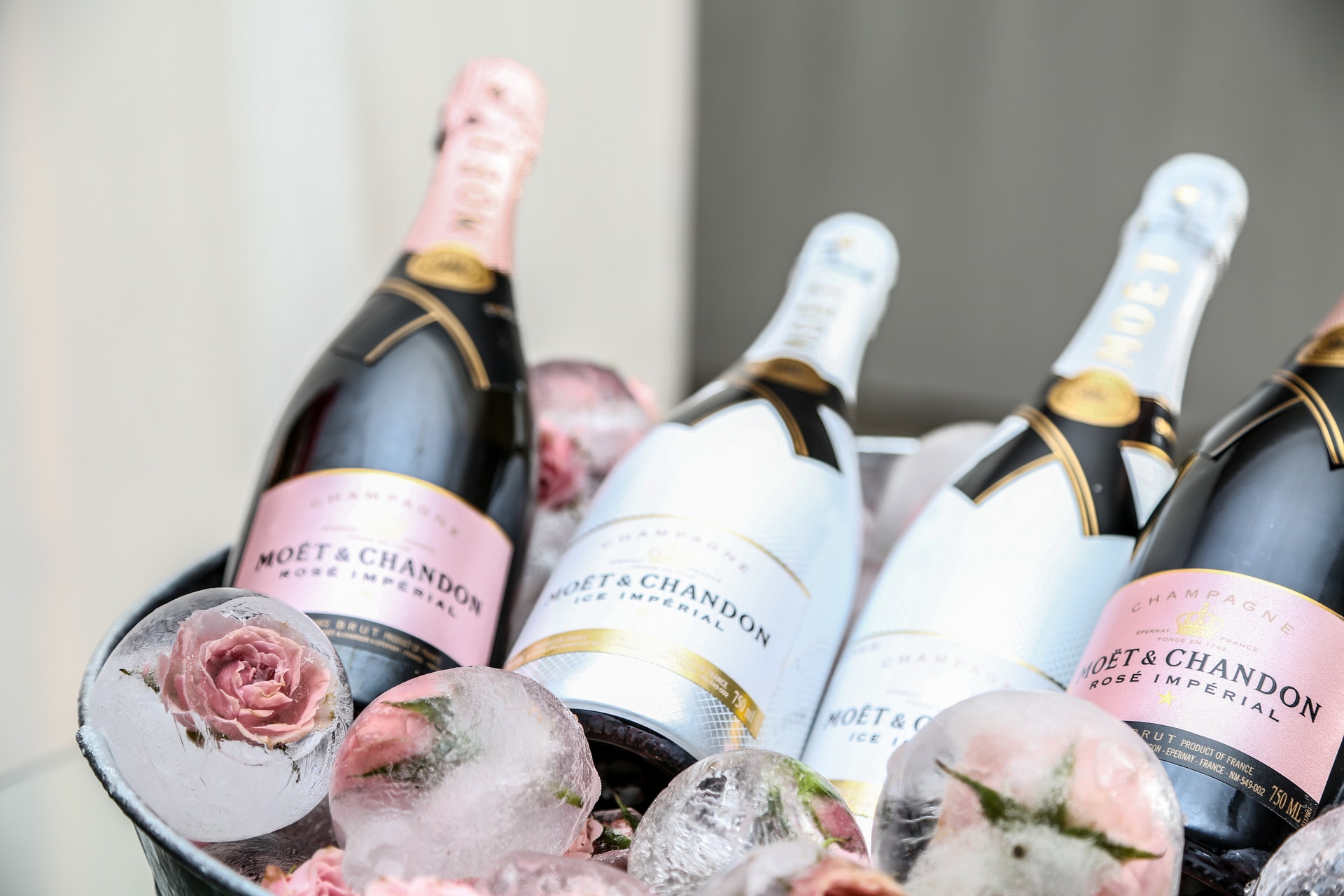 Moet chandon: guida allo champagne francese - Fashion Times