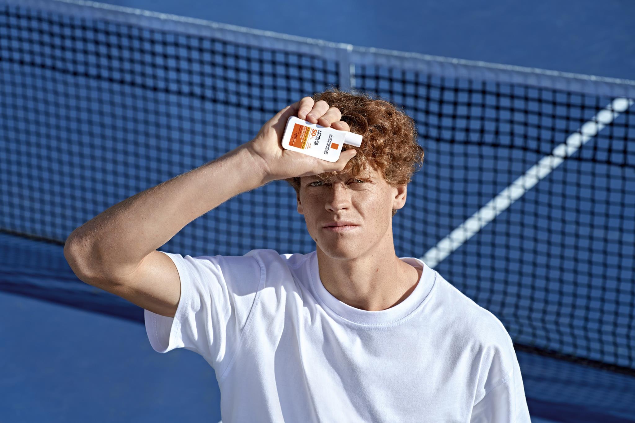 Jannik Sinner partner di La Roche-Posay - Fashion Times Jannik Sinner partner di La Roche-Posay - Fashion Times