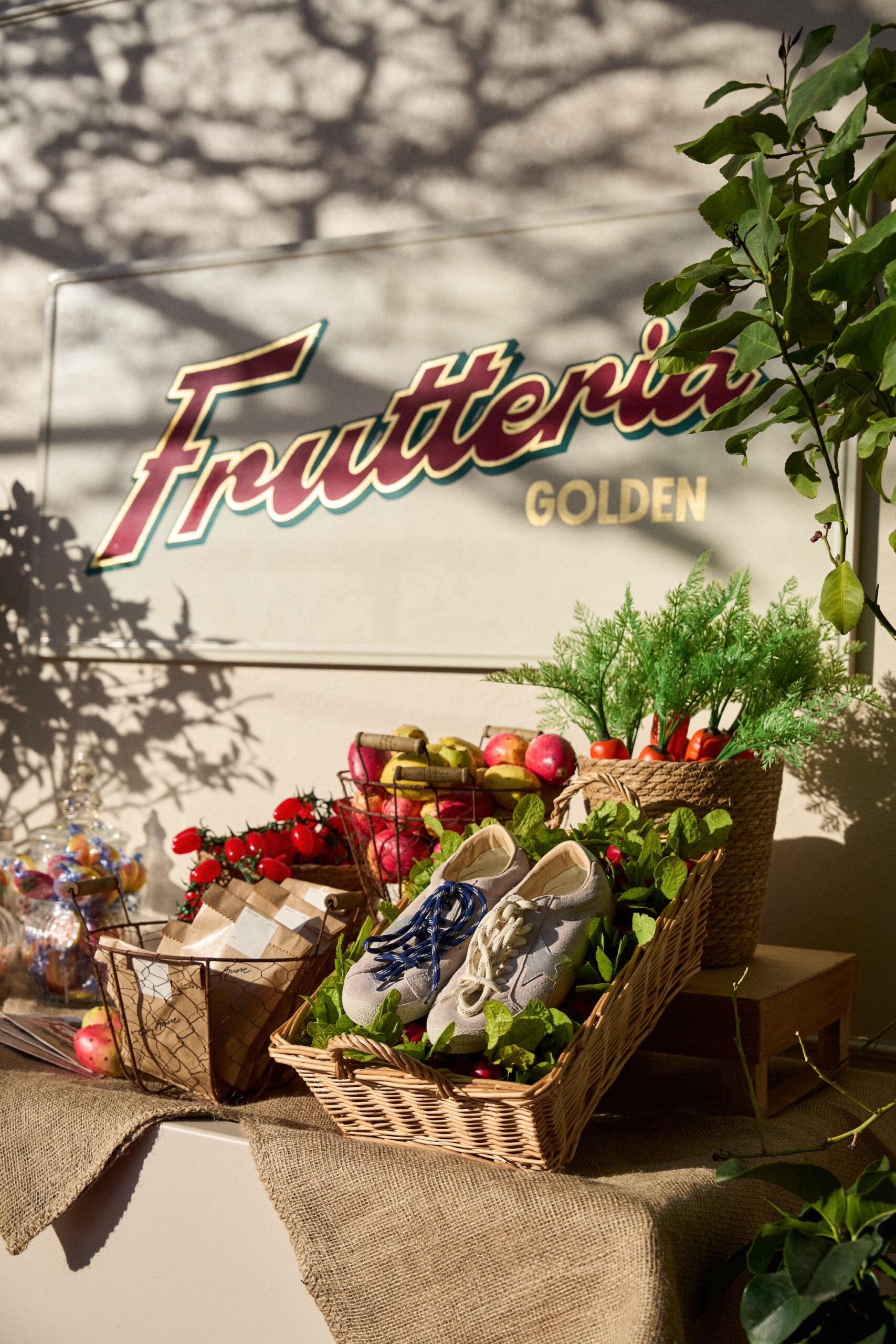 Golden Goose: la nuova Frutteria a Forte dei Marmi - Fashion Times